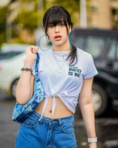 Riva arora Biography, age, height, boyfriend, parents, income, net worth.