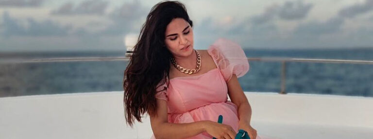 Ritu Rathee Biography, age, height, husband, parents, daughter, income ...